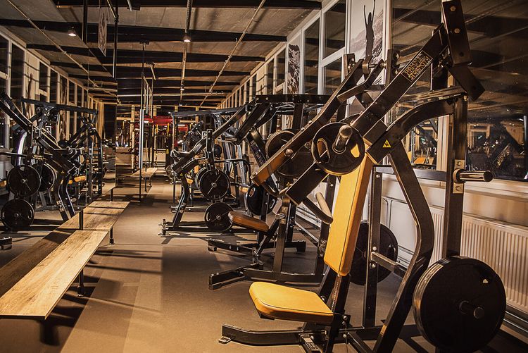 Fitnessstudio Aalen Bahnhofstraße | TopFit – Dein Fitnessstudio Aalen ...